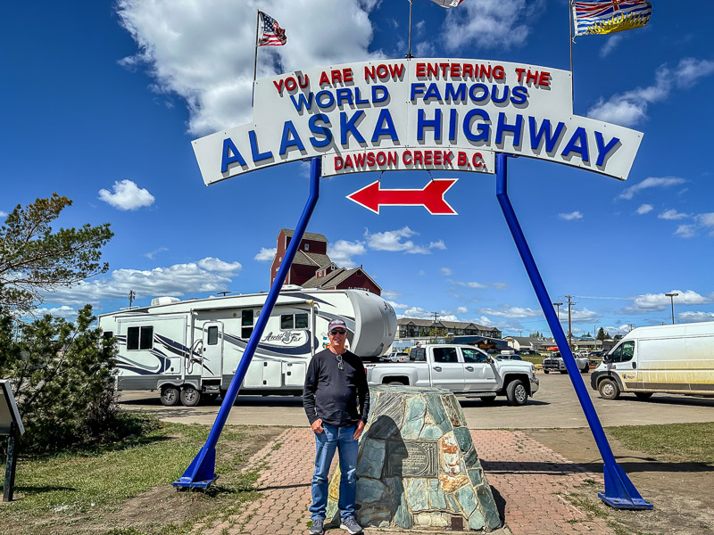 Driving the Alcan | Mike & Kris - Enjoying The Ride